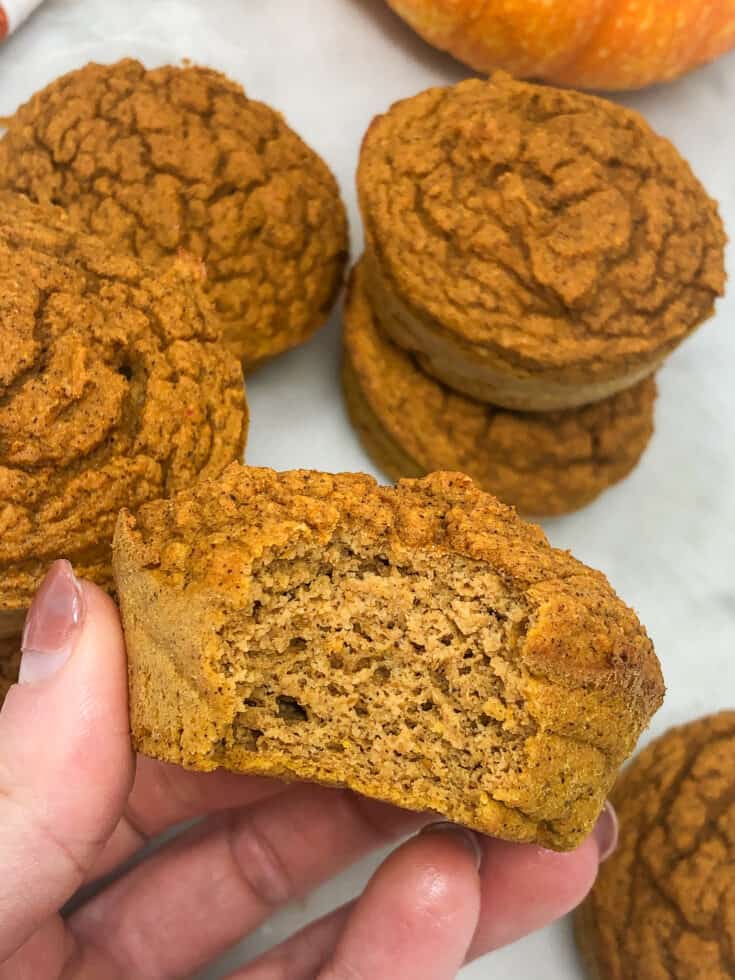 The Best Low Fat Pumpkin Muffins | Lauren Fit Foodie