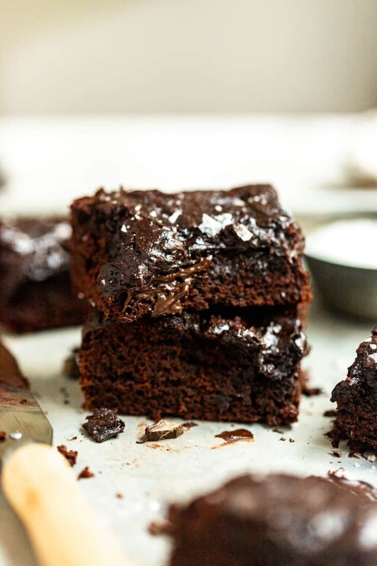Small Batch Chocolate Brownies (One Bowl) | Lauren Fit Foodie