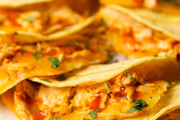 Macro Friendly Buffalo Chicken Tacos | Lauren Fit Foodie