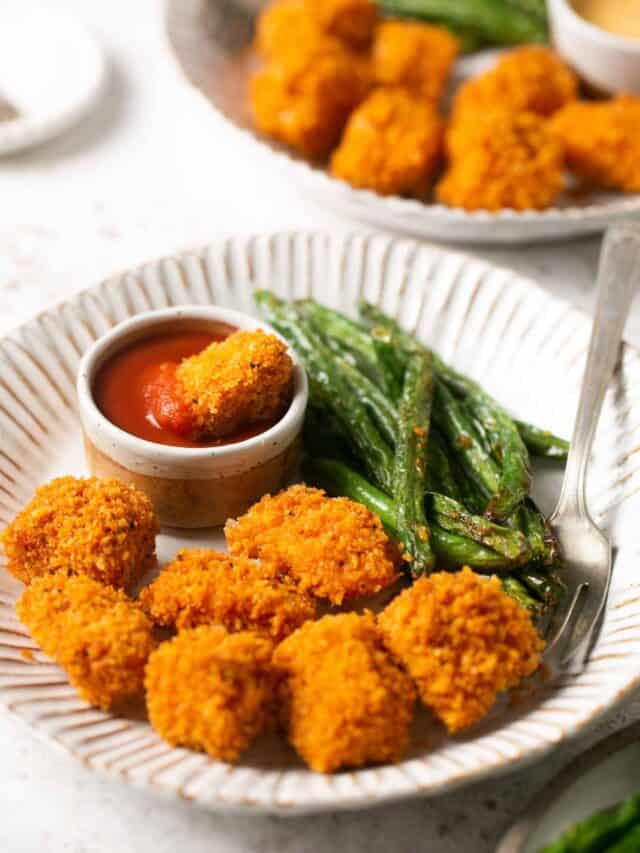Panko Baked Chicken Nuggets (Healthier + Freezer Friendly!) | Lauren ...
