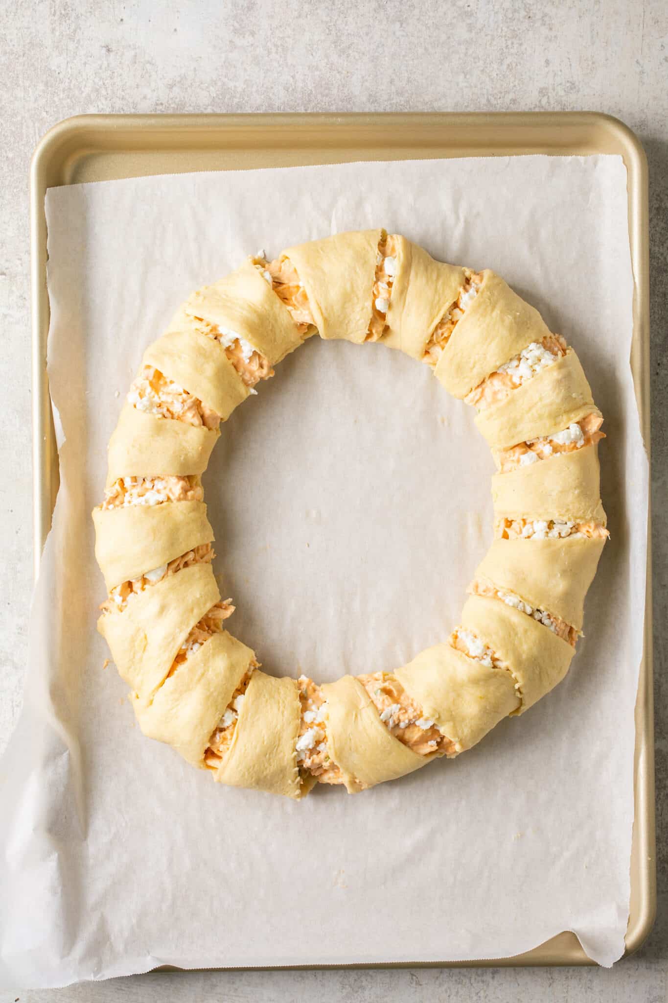 30-Minute Buffalo Chicken Crescent Ring (Lightened up!) | Lauren Fit Foodie