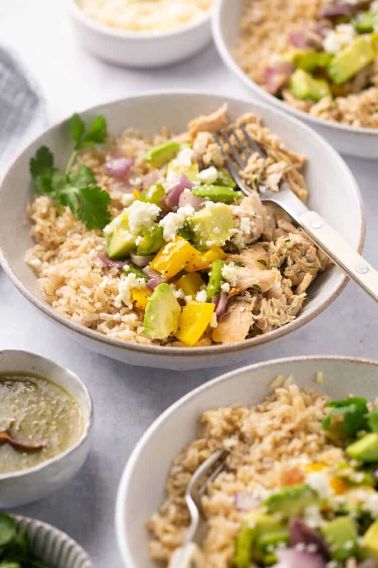 Meal Prep Salsa Verde Chicken Bowls (Easiest Ever) | Lauren Fit Foodie