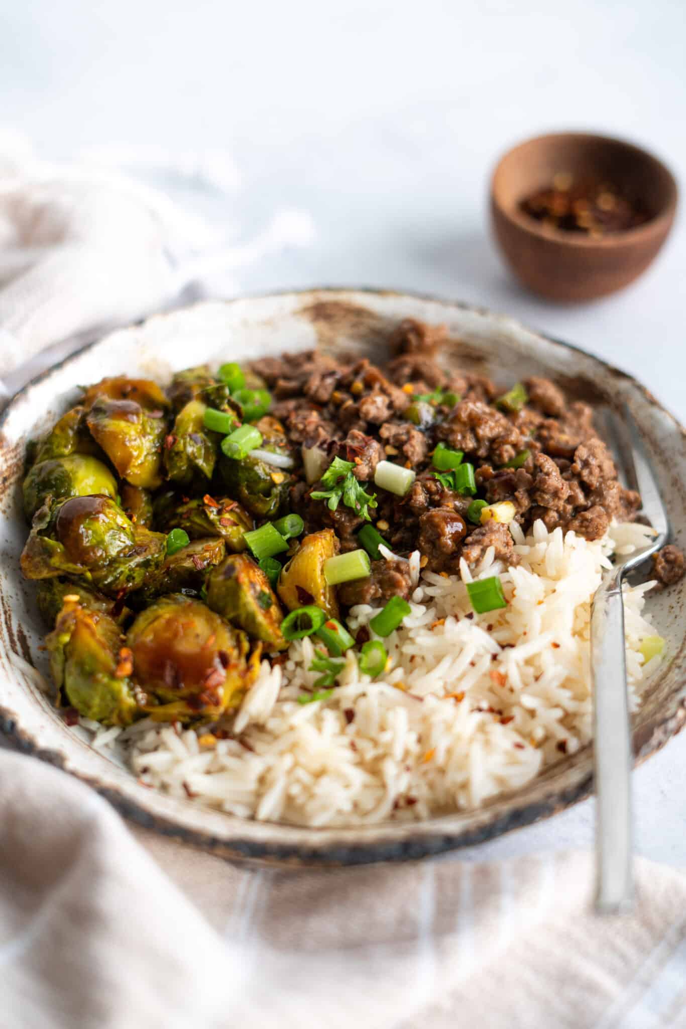 Kung Pao Ground Beef and Brussels Sprouts | Lauren Fit Foodie