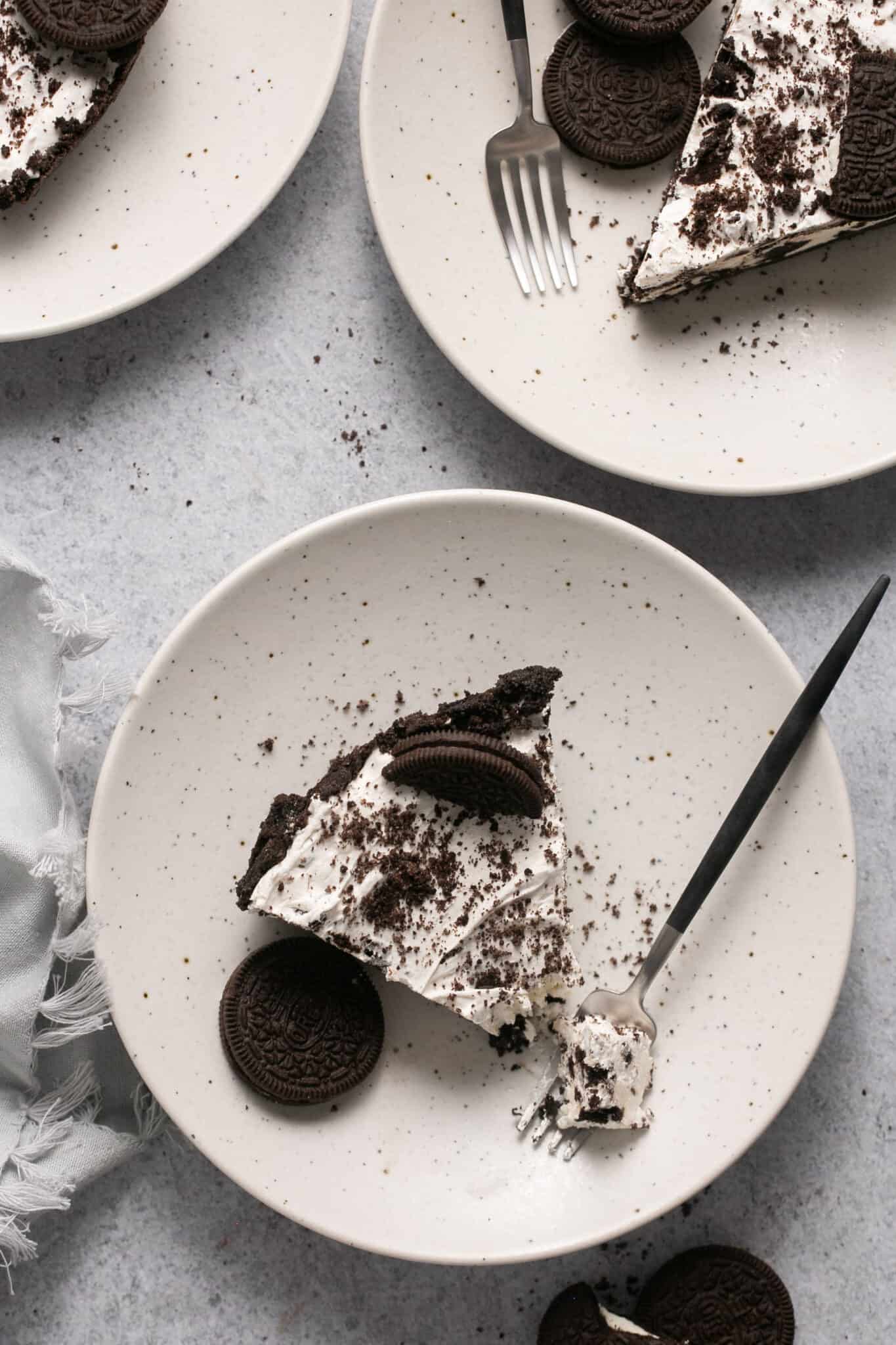 No Bake Oreo Pie with Cool Whip | Lauren Fit Foodie