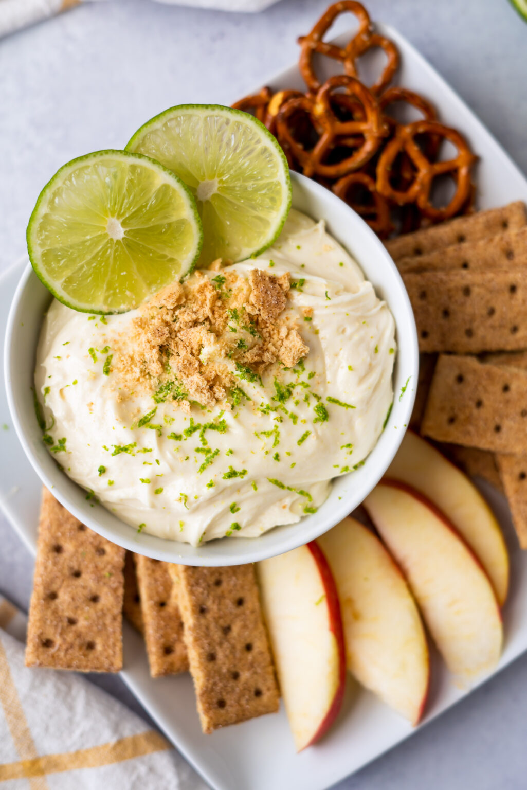 The Best Easy Lightened-up Key Lime Pie Dip | Lauren Fit Foodie