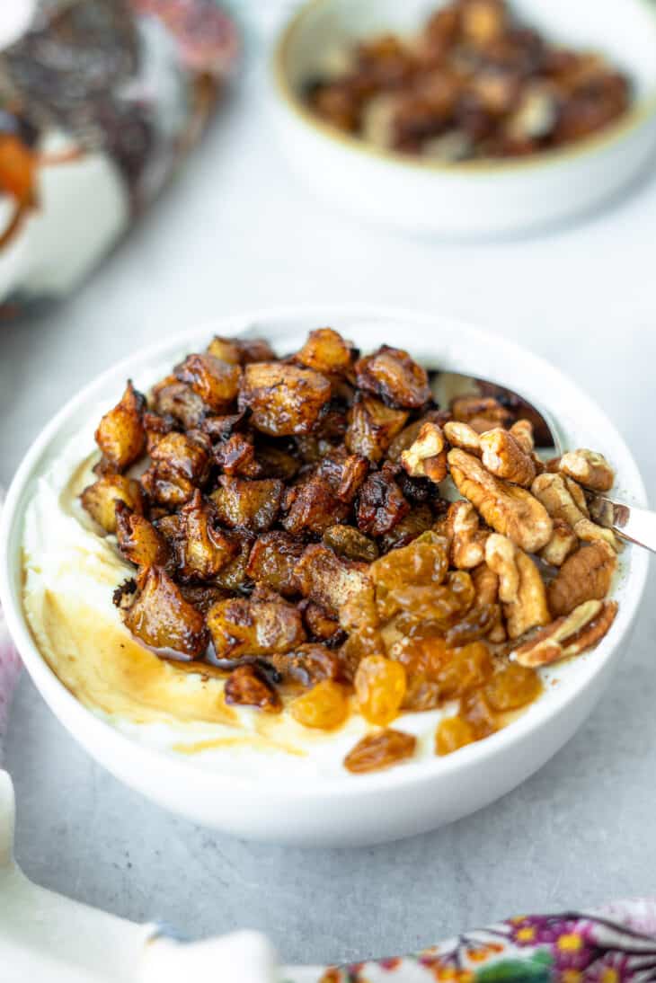 Cinnamon Apple Yogurt Bowls | Lauren Fit Foodie