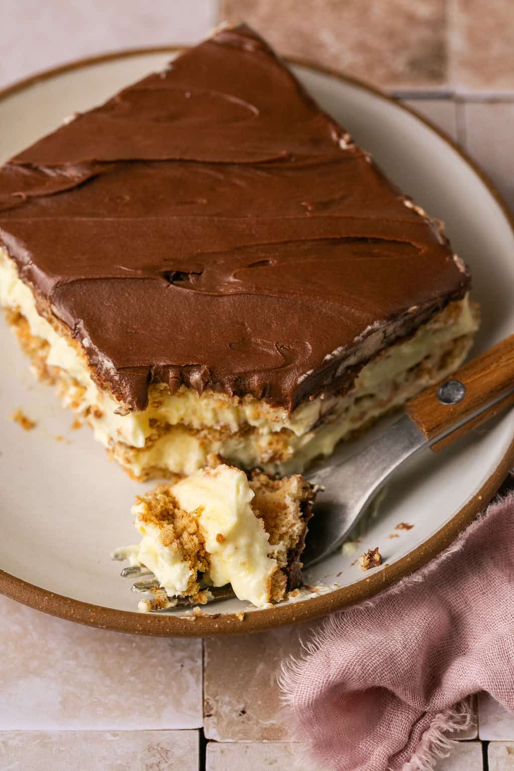 Lightened Up Chocolate Eclair Cake (Only 5 Ingredients!) | Lauren Fit ...