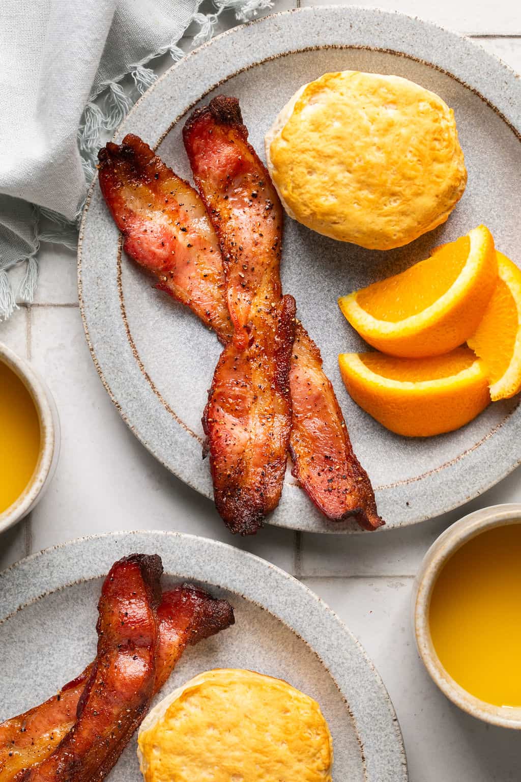Crispy Oven Baked Bacon (Easy clean up!) | Lauren Fit Foodie