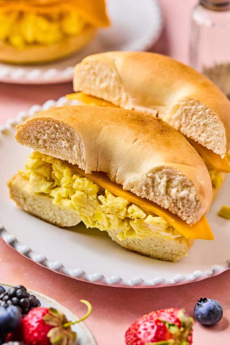 Bagel Breakfast Sandwiches | Lauren Fit Foodie